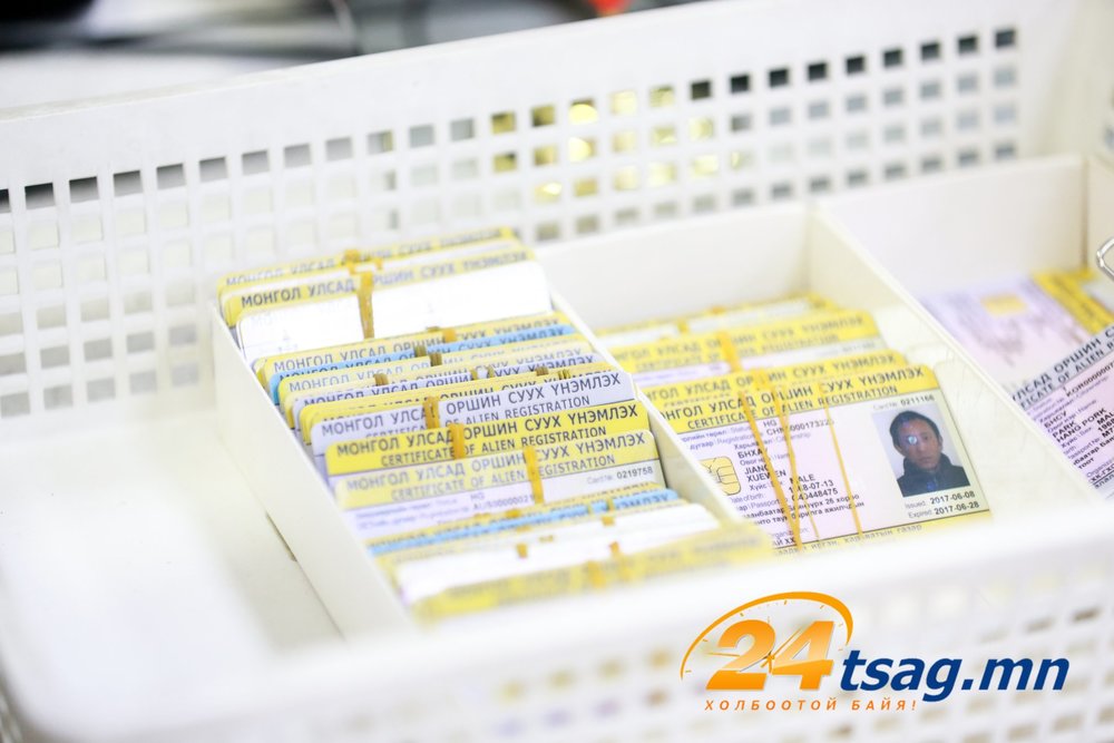 Өнгөрсөн сард гадаадын 1 419 иргэнд оршин суух зөвшөөрөл олгожээ